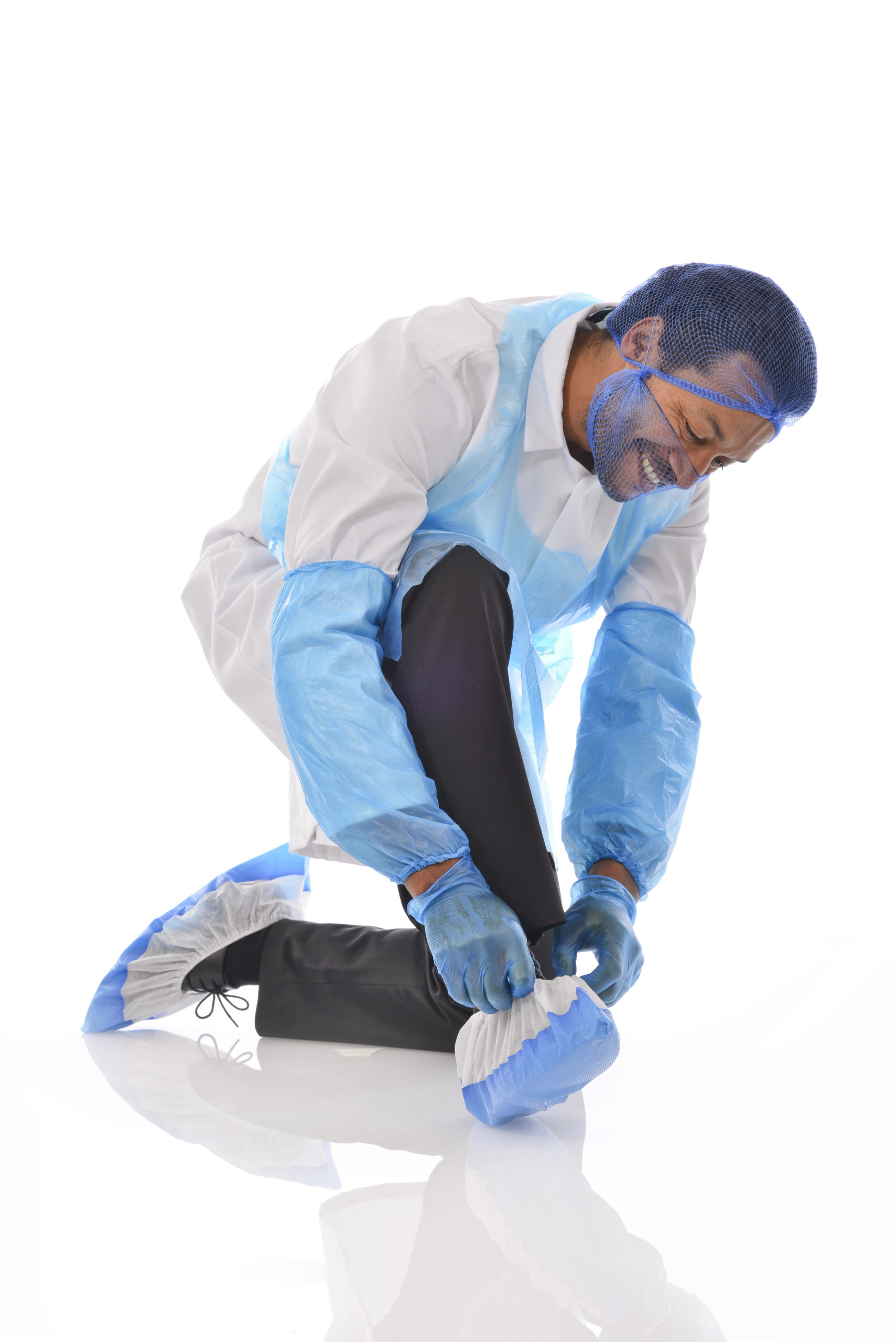 Deluxe Overshoes | Disposable Overshoes - Lion Hair Care